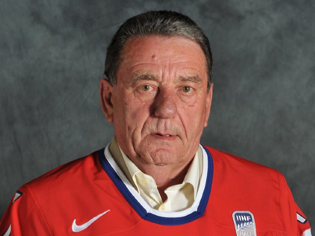 🇨🇿 Jan Suchý: 1944-2021 – International Hockey Lineal Championship